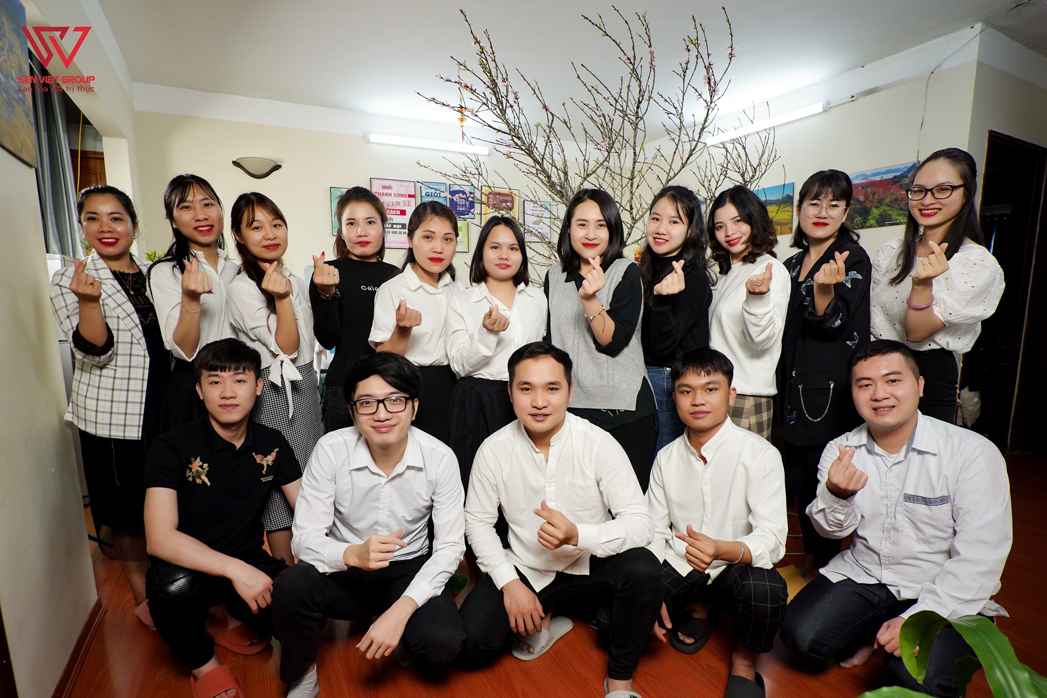 Về chúng tôi - Sen Việt Group